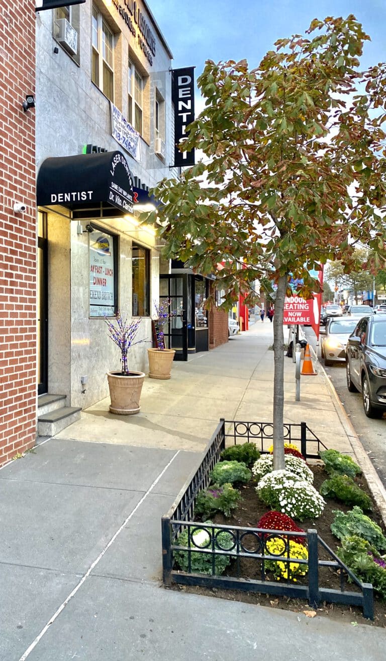 Family & Cosmetic Dentistry in Whitestone | Vito Clarizio DMD